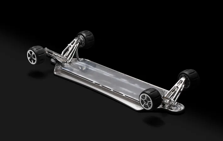 The Hunter Board is a 34 mph electric skateboard with Tesla-level ambitions