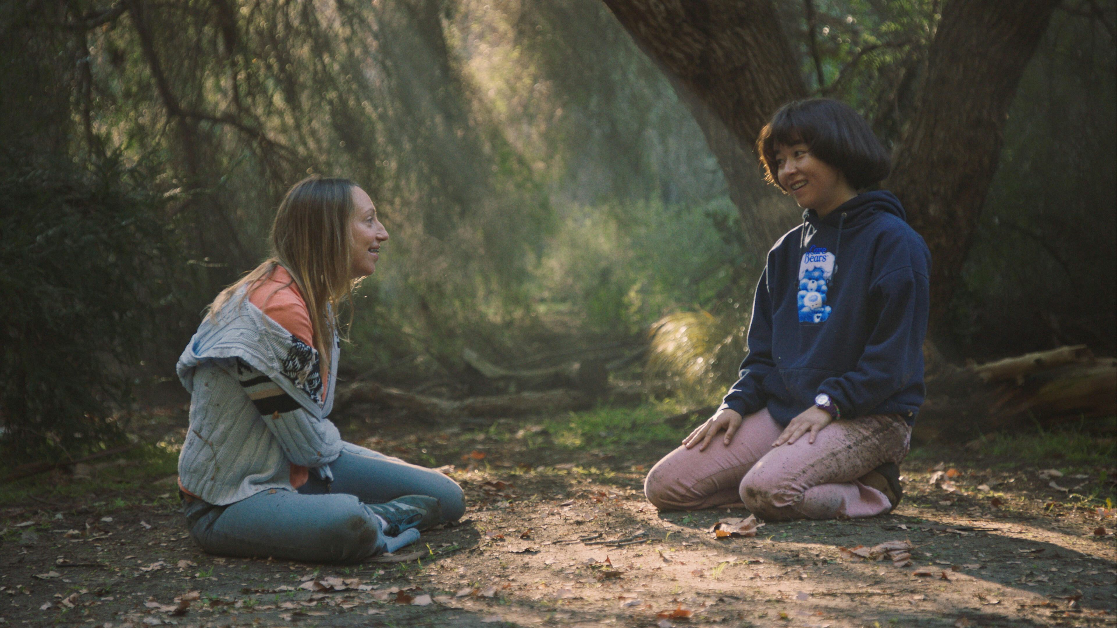 The 'PEN15' Season 2 Witchcraft Episode Explains Your '00s Tween Obsession