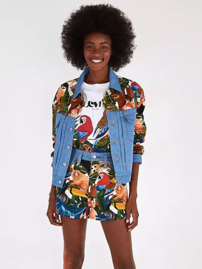 Breaking Down Miley Cyrus' Style & Wardrobe Essentials