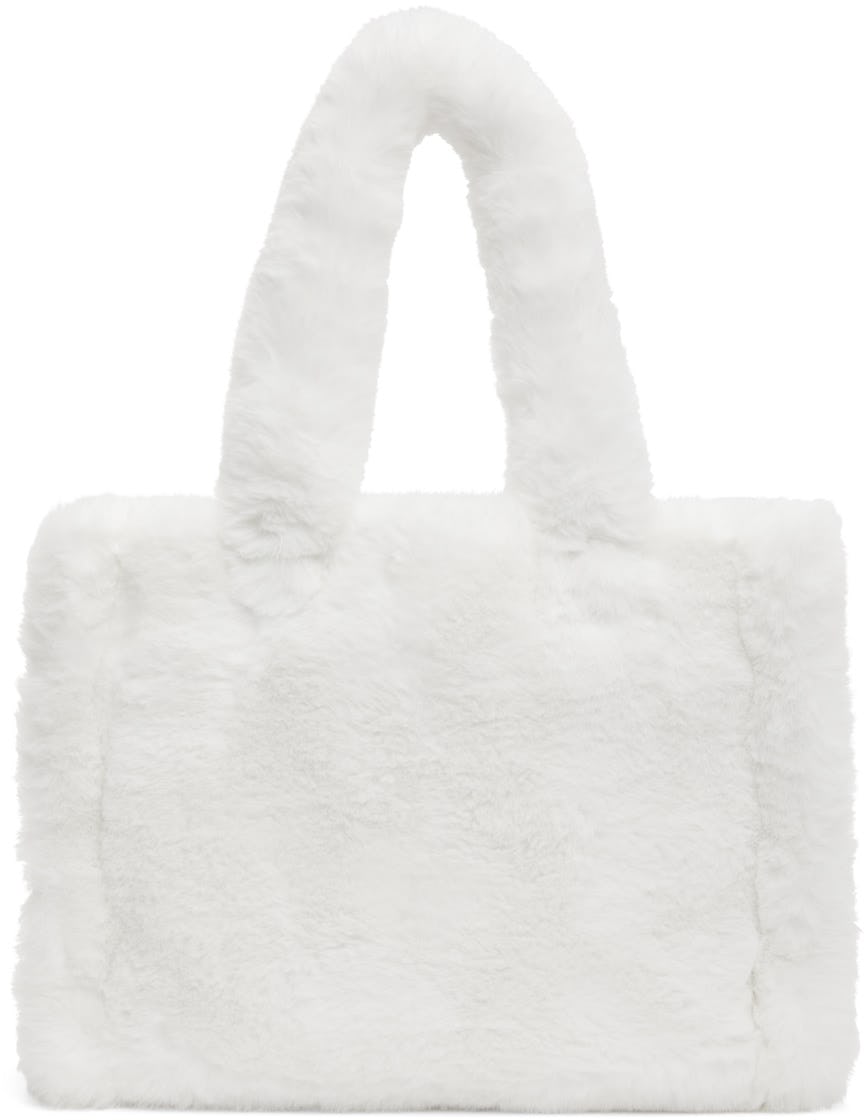 5 Textured Bag Trends That Will Liven Up Any Winter Outfit