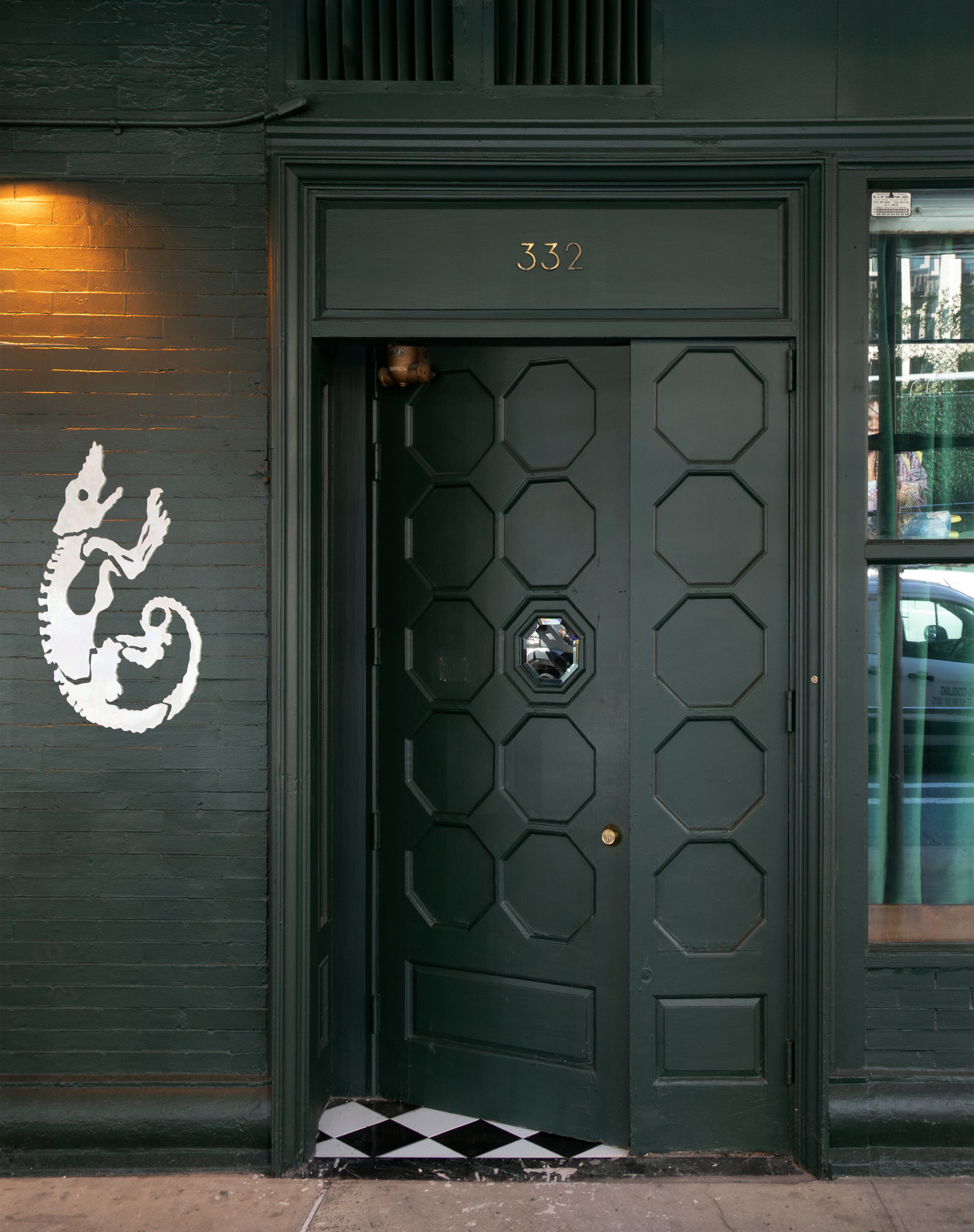 Downtown Manhattan's Legendary Temple Bar Reopens