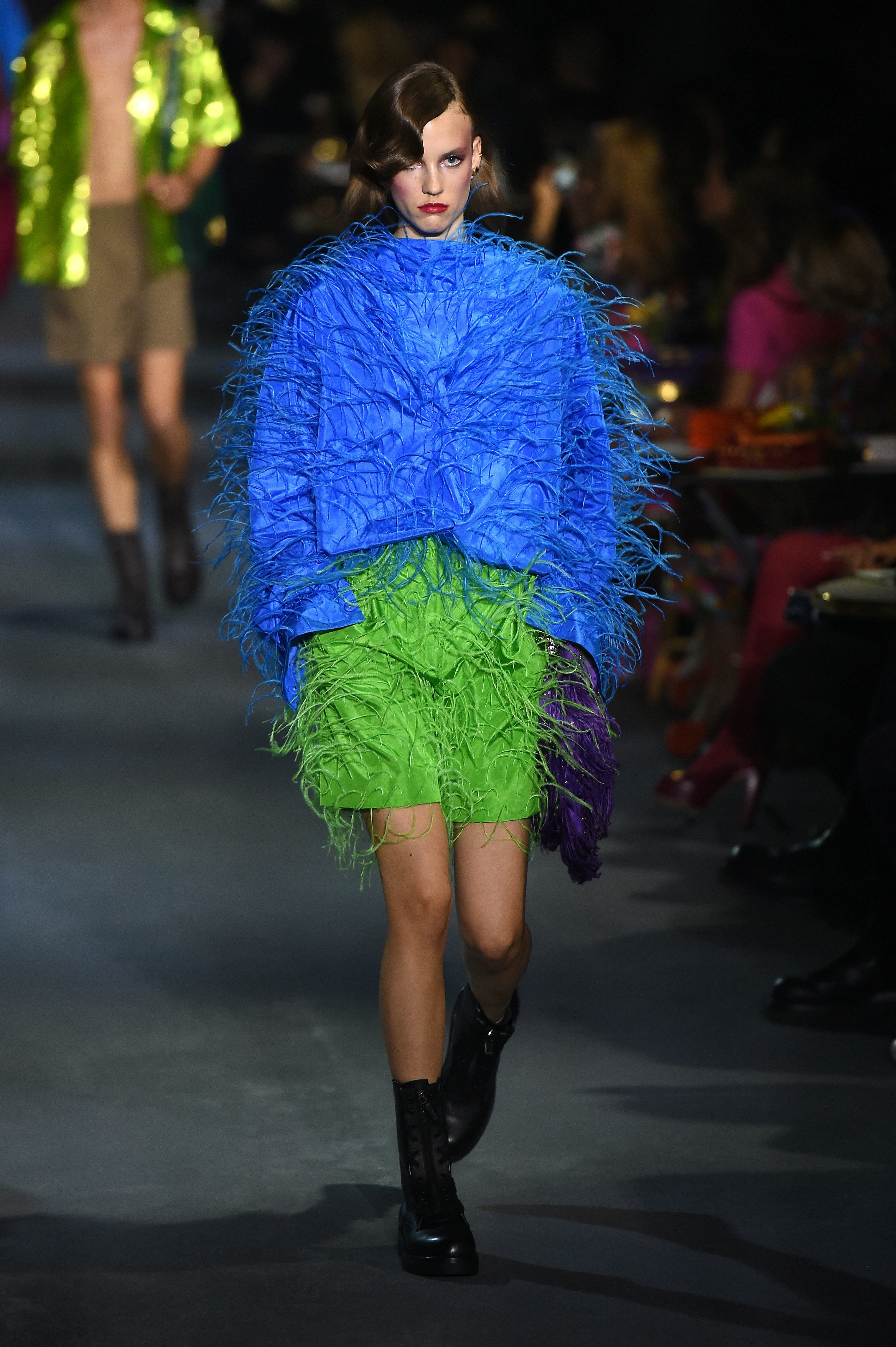 Valentino’s Spring '22 Runway Collection Offers A Sexy Way To Style ...