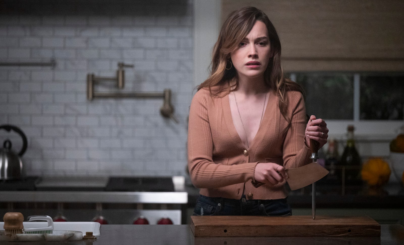 9 Unpopular Opinions About Netflix's 'You' From Reddit