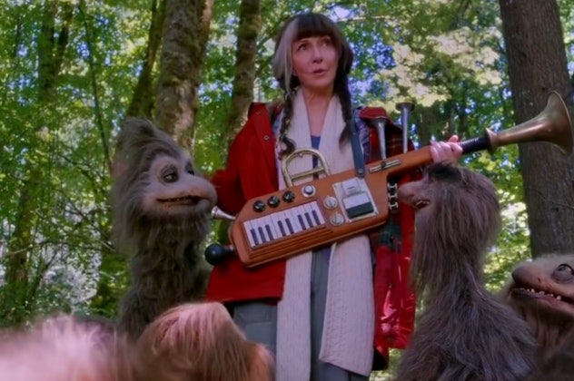 Best Thanksgiving Movies For Kids & Families To Stream