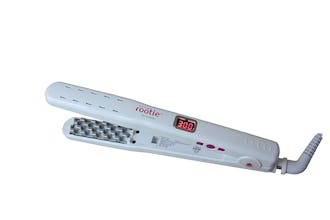 How To Minimize Hair Damage From Hot Tools Via Proper Heat Settings