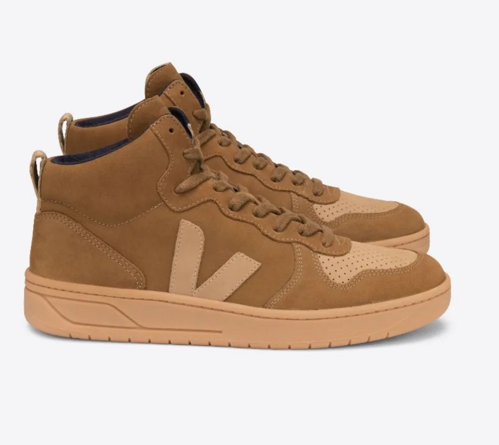 17 Sneakers Guaranteed To Up Your Fall Shoe Game