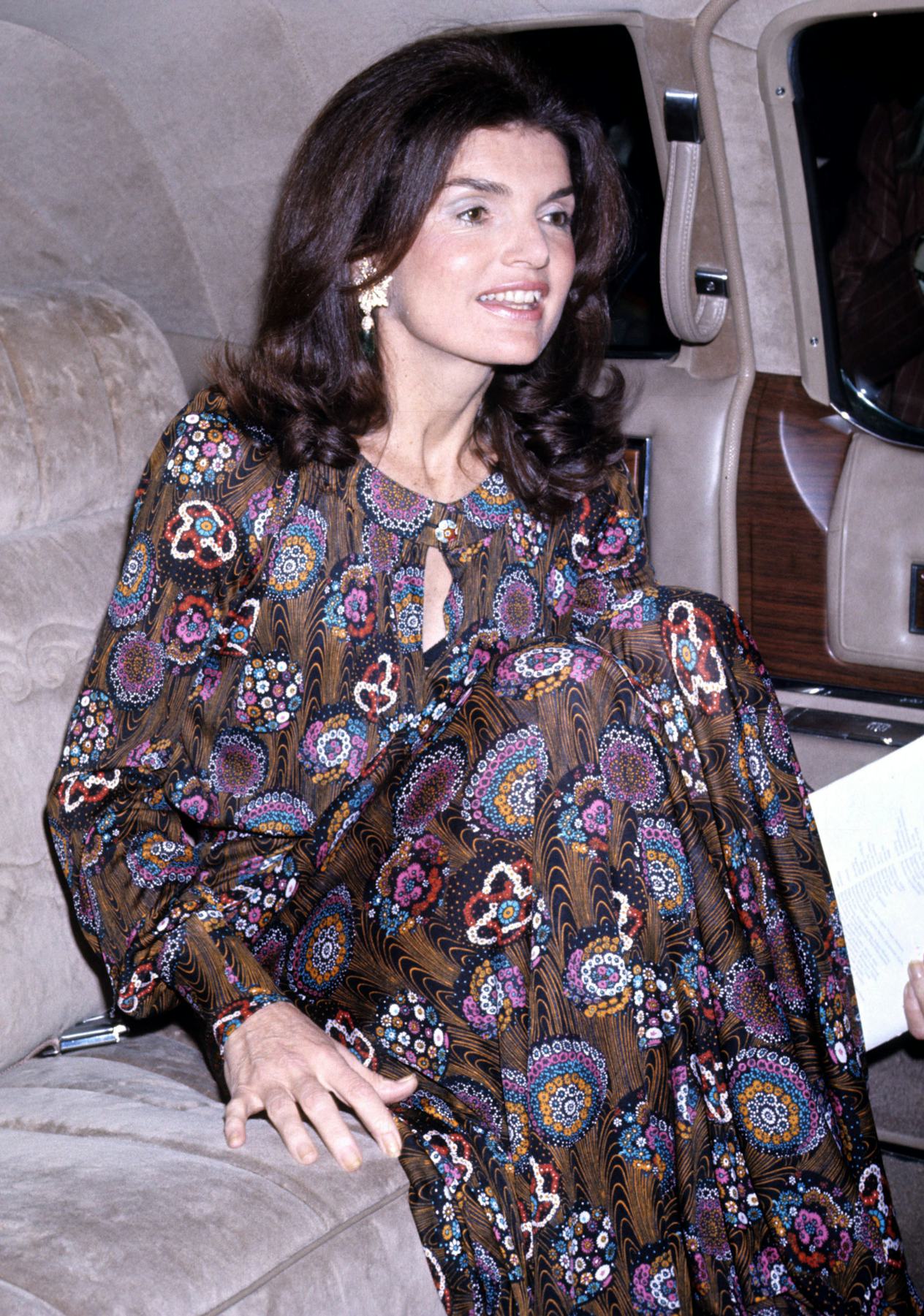 13 Jackie Kennedy Onassis Beauty Looks That Stunned