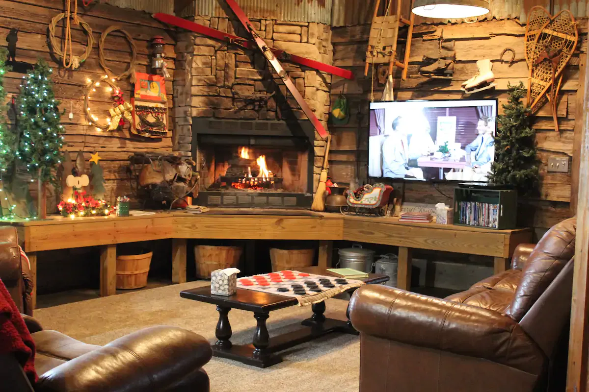 These Festive Airbnbs Should Be On Your Christmas Wish List