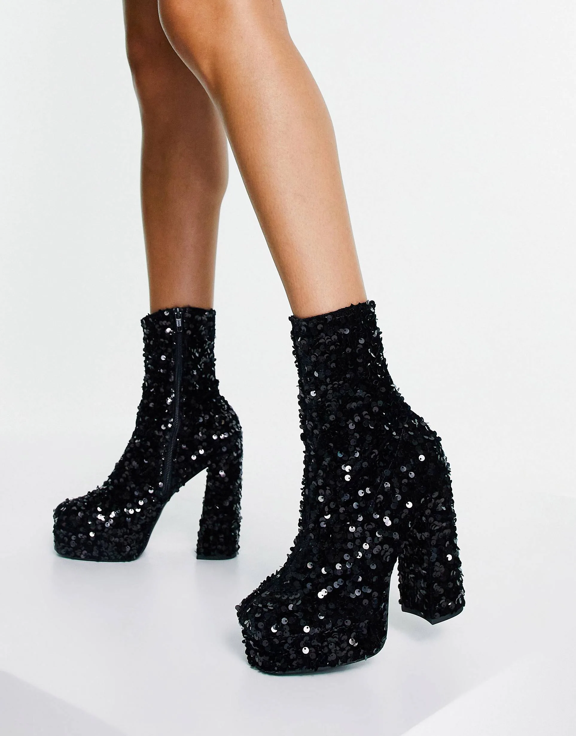 13 Embellished Shoes To Wear With Your Party Outfits, From Pearls To ...