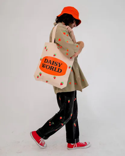 Meet DAISY WORLD, The Singer Whose Hand-Painted Clothing Turned Into A ...