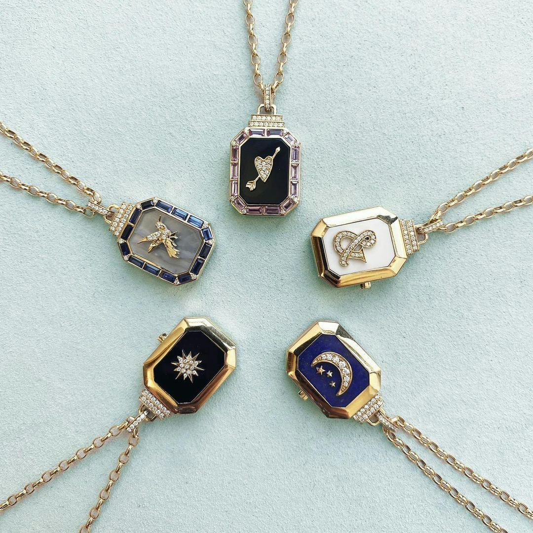 Lockets Are The Vintage-Inspired Jewelry Trend Leading The Next Wave of ...