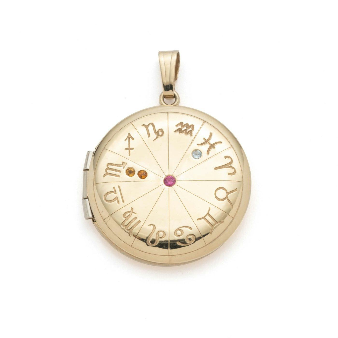 Lockets Are The Vintage-Inspired Jewelry Trend Leading The Next Wave of ...