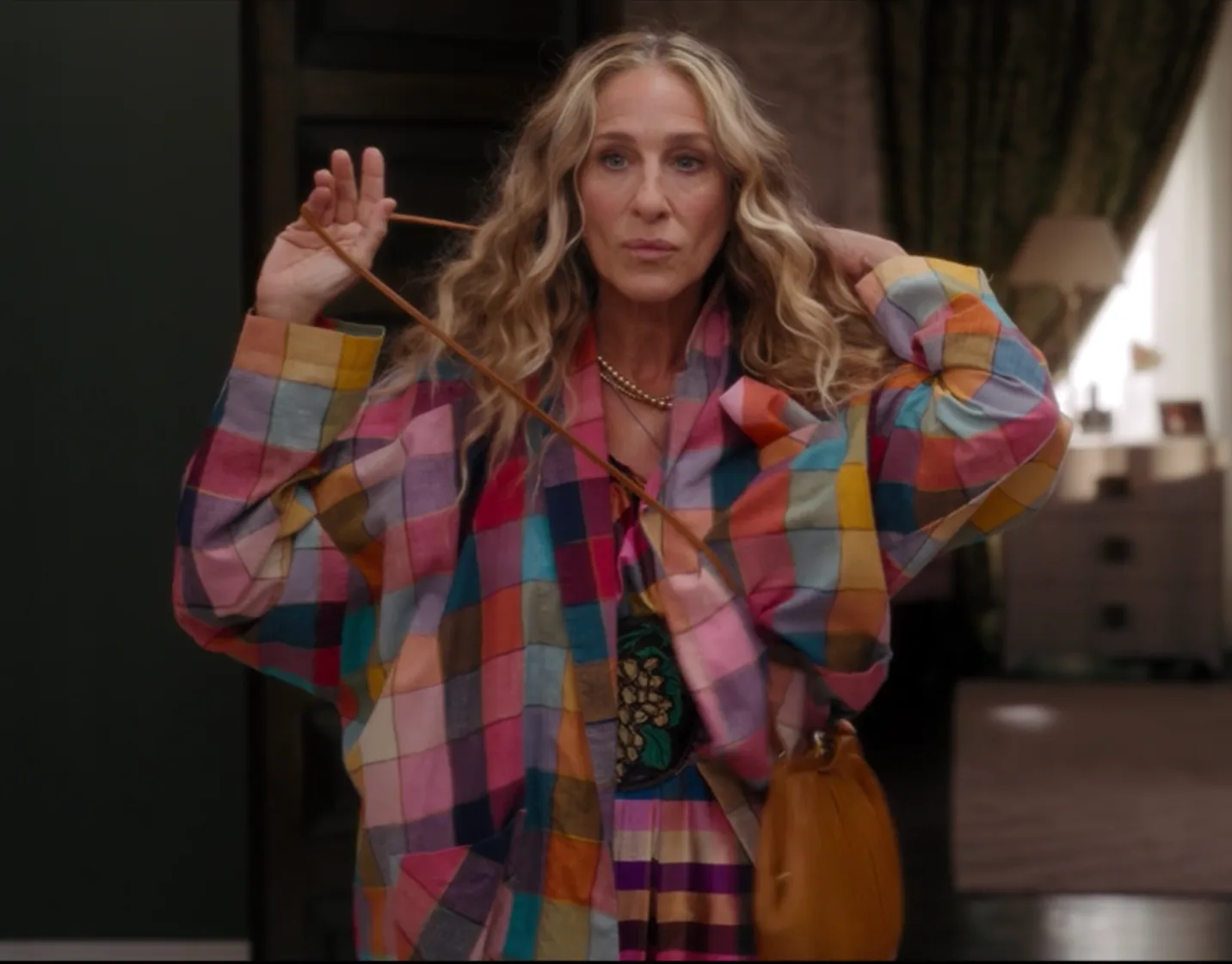 'And Just Like That' Fashion Recap: Carrie Goes Kooky in Episode 4