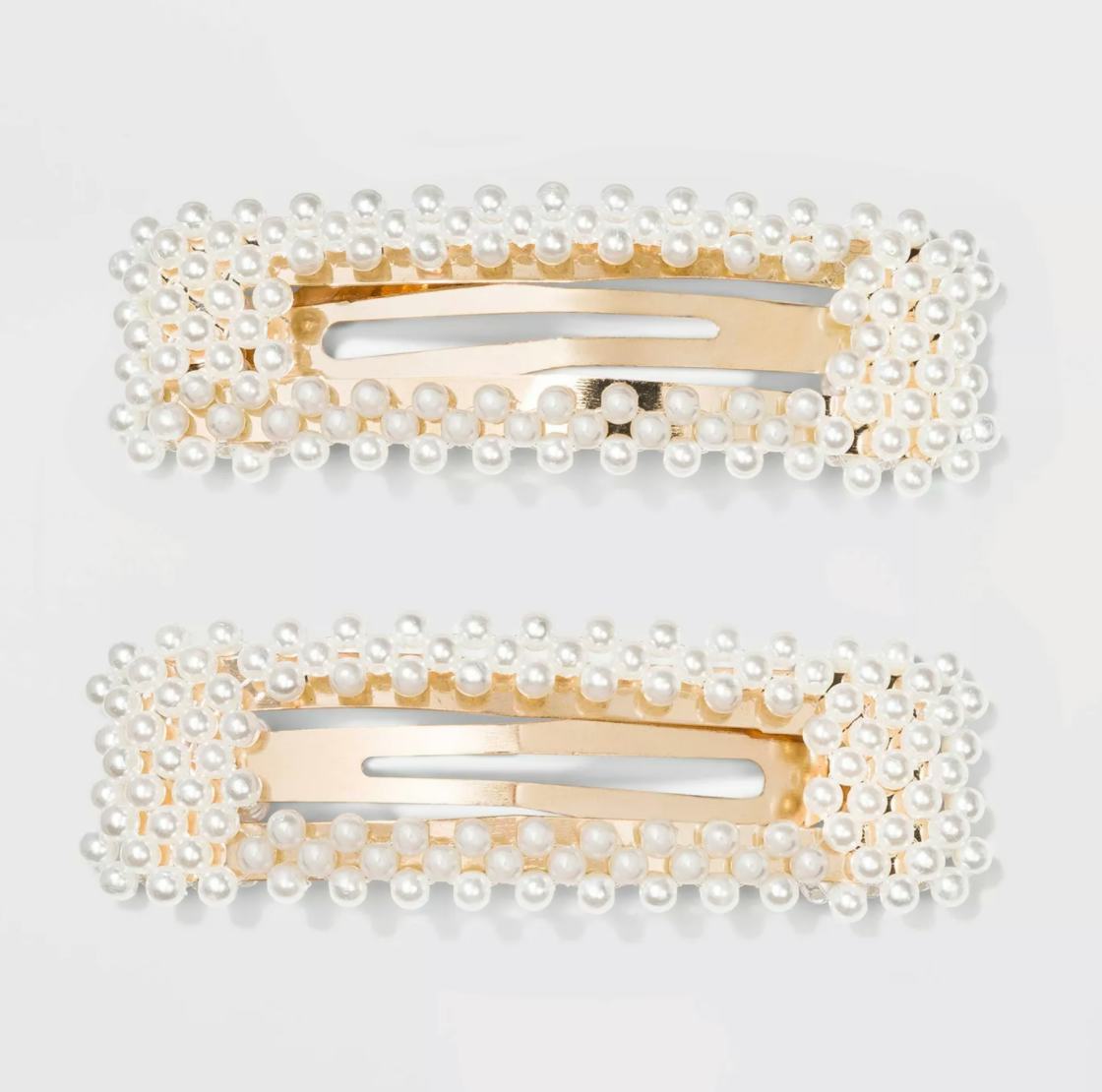 The ‘90s-Inspired Double Barrette Trend Is So Cheap & Easy To Copy