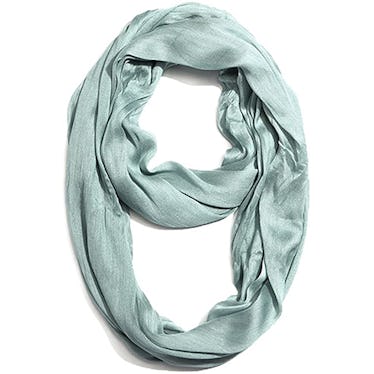 The 7 Best Infinity Scarves