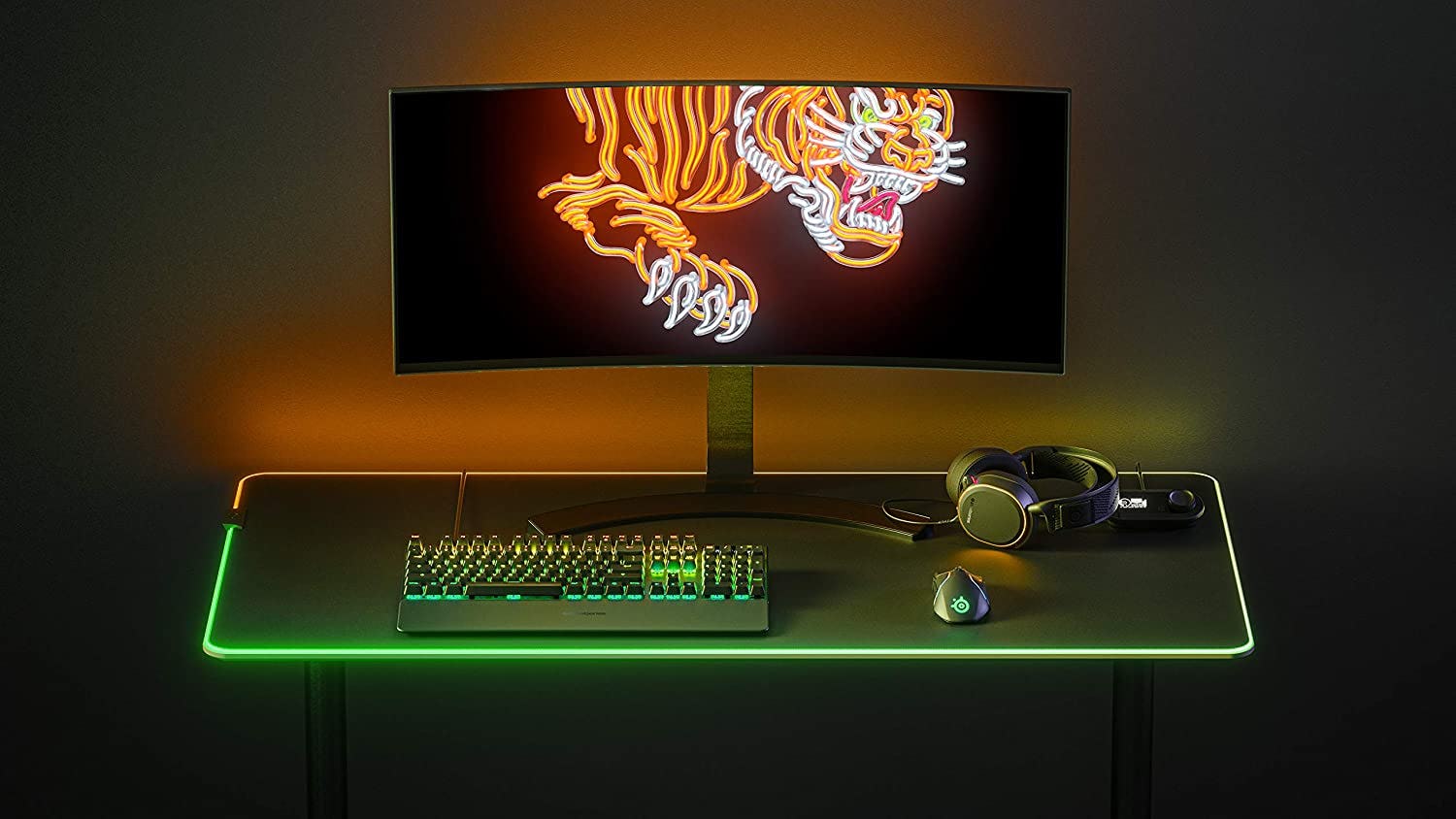 The 4 Best Full-Desk Mouse Pads