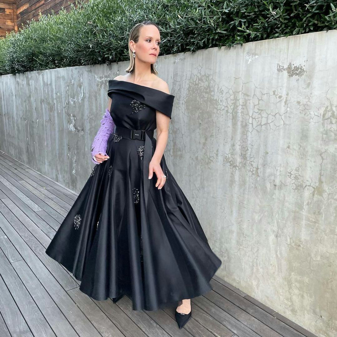 Sarah Paulson Wore a Custom Prada Cast to the Golden Globes