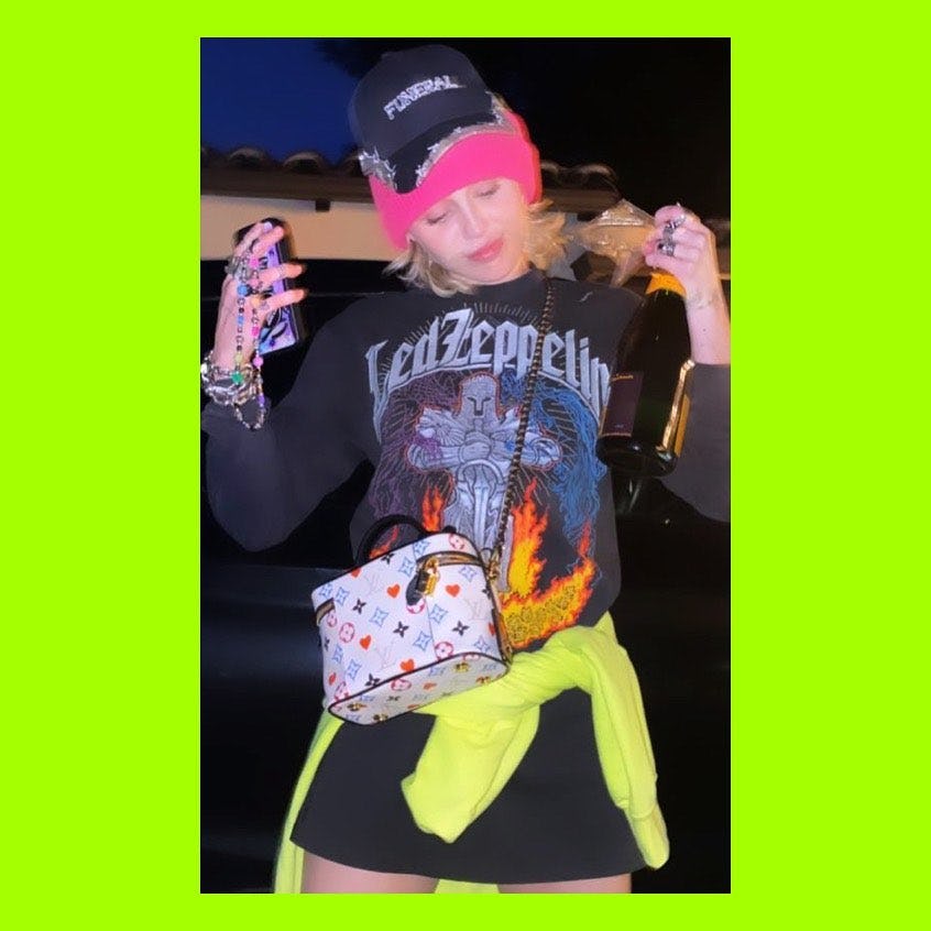 How String Ting's Beaded Phone Charms Became A Celebrity's Must-Have ...