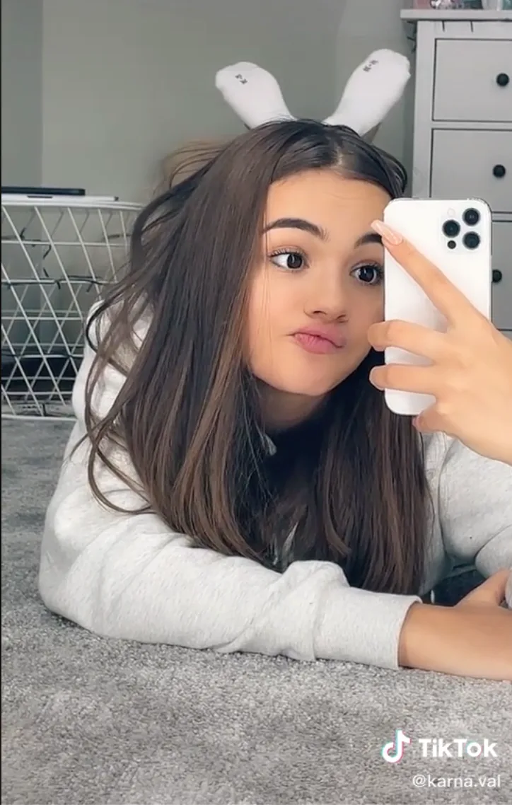 What Is The Bugs Bunny TikTok Song? The Viral Challenge's Tune Has ...