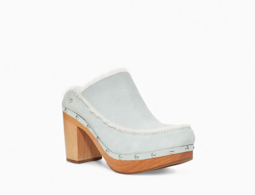 Wooden Clogs To Take You From Spring To Summer