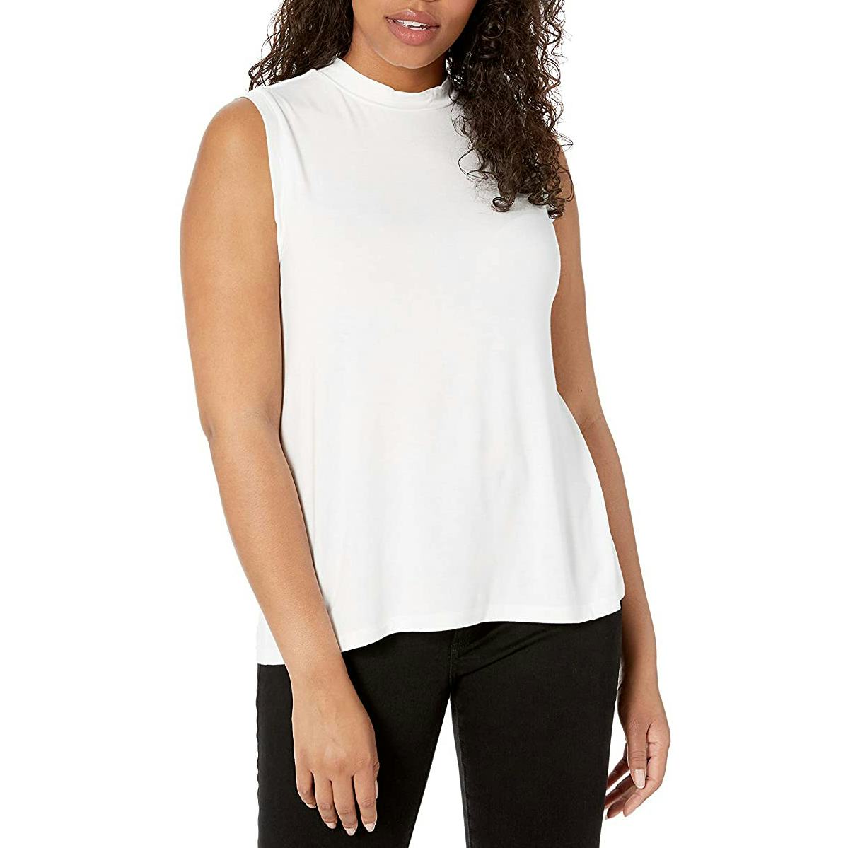 The 15 Best White Tank Tops