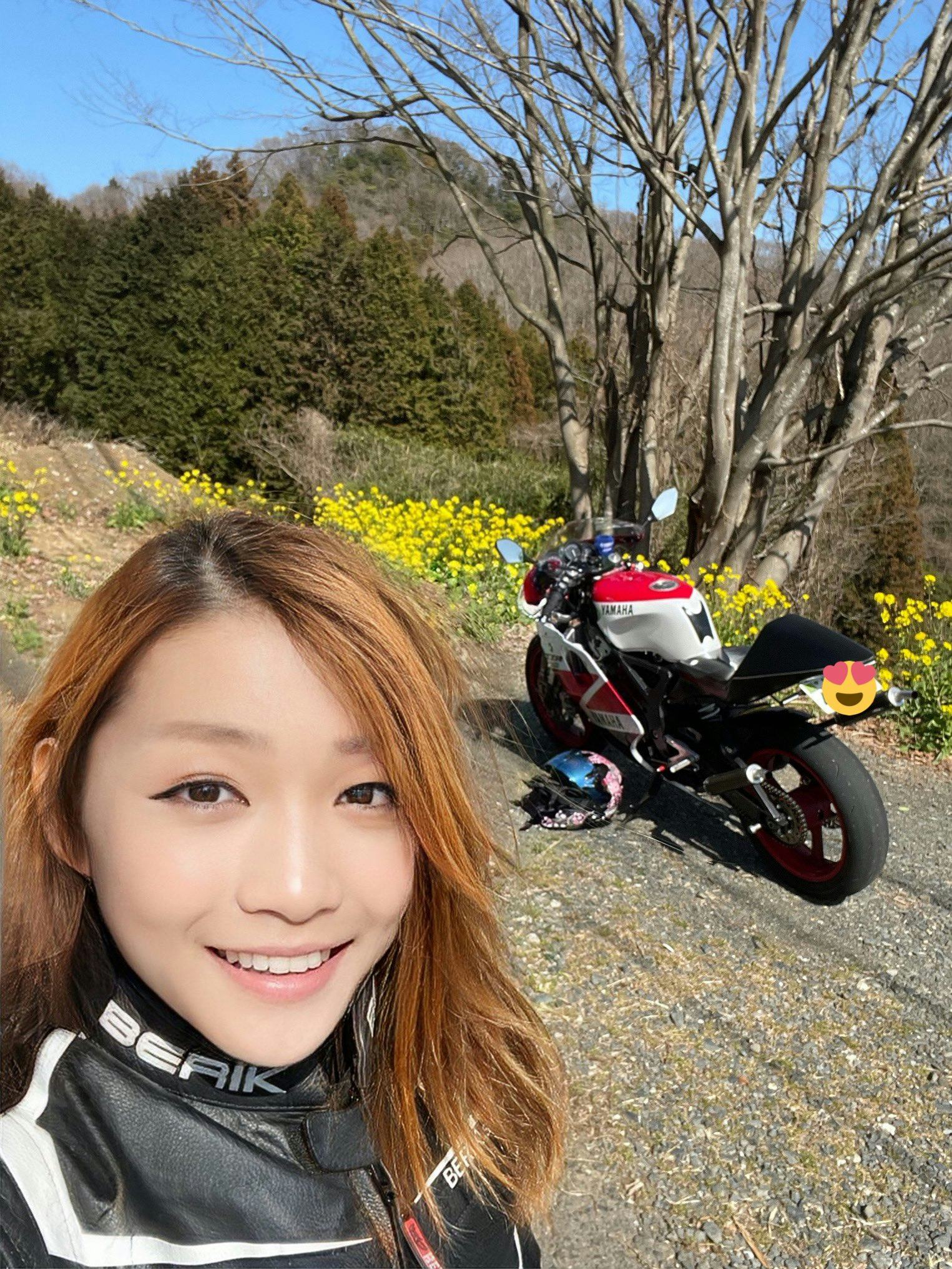 Twitter-famous female Japanese biker is a 50-year-old dude using FaceApp