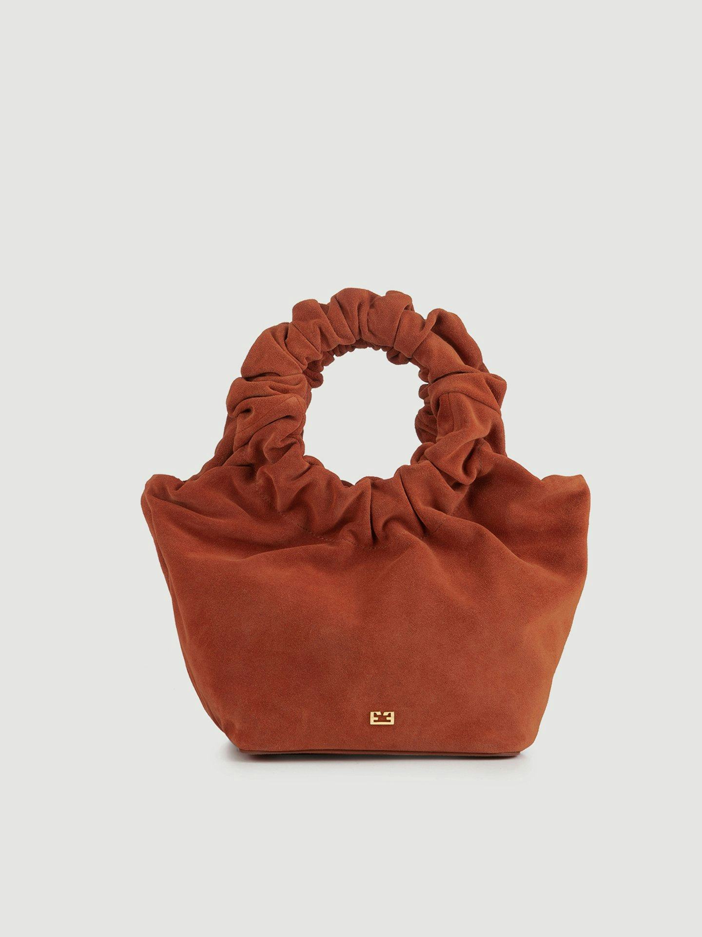 30 Creative April Outfits To Wear Every Day Of The Month