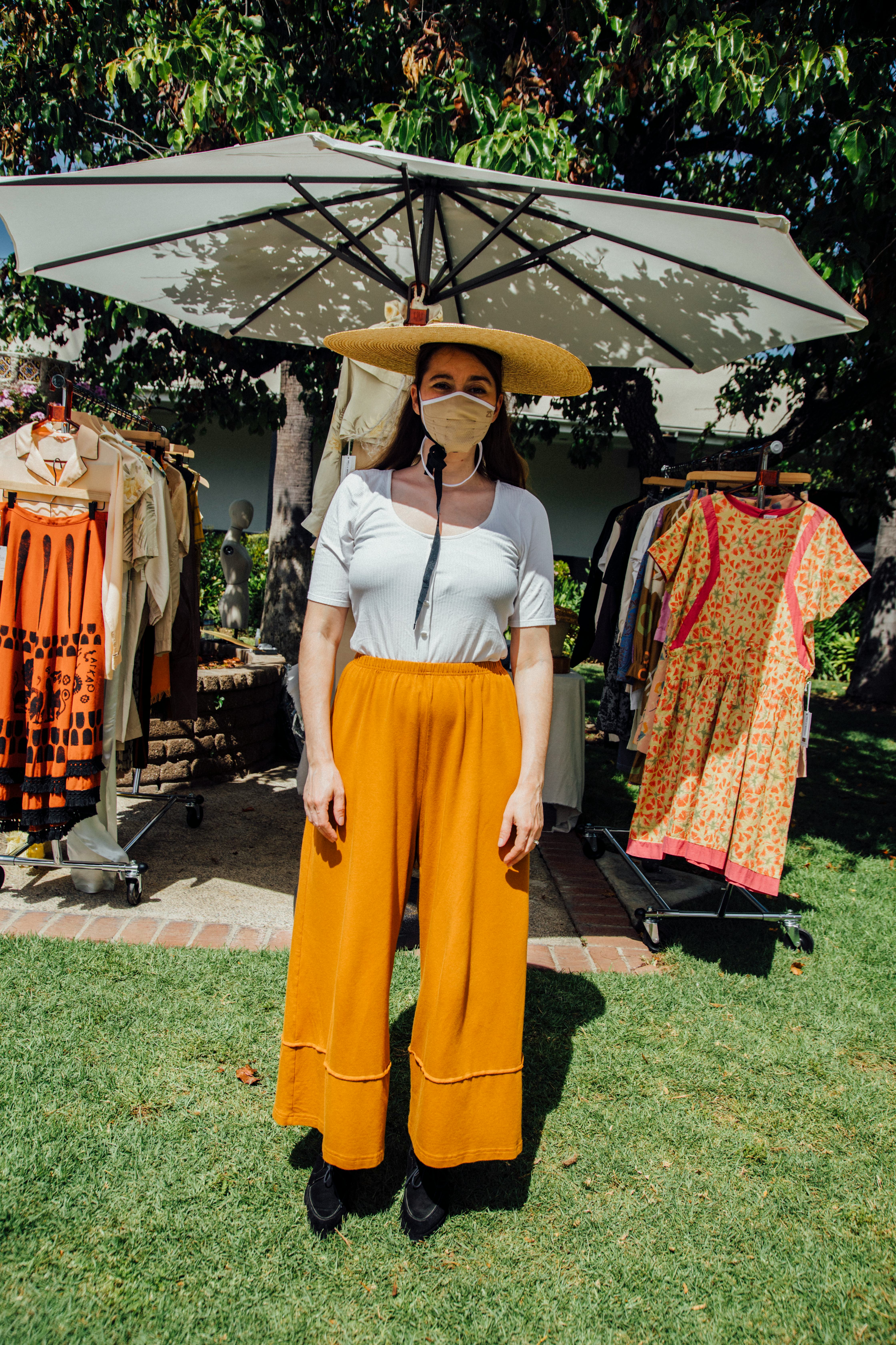 Sun Hats And Dresses Were A Street Style Must-Have At The Pickwick ...