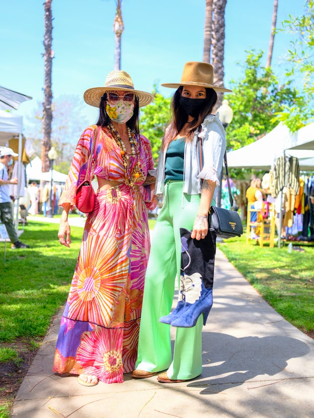 Sun Hats And Dresses Were A Street Style Must-Have At The Pickwick ...