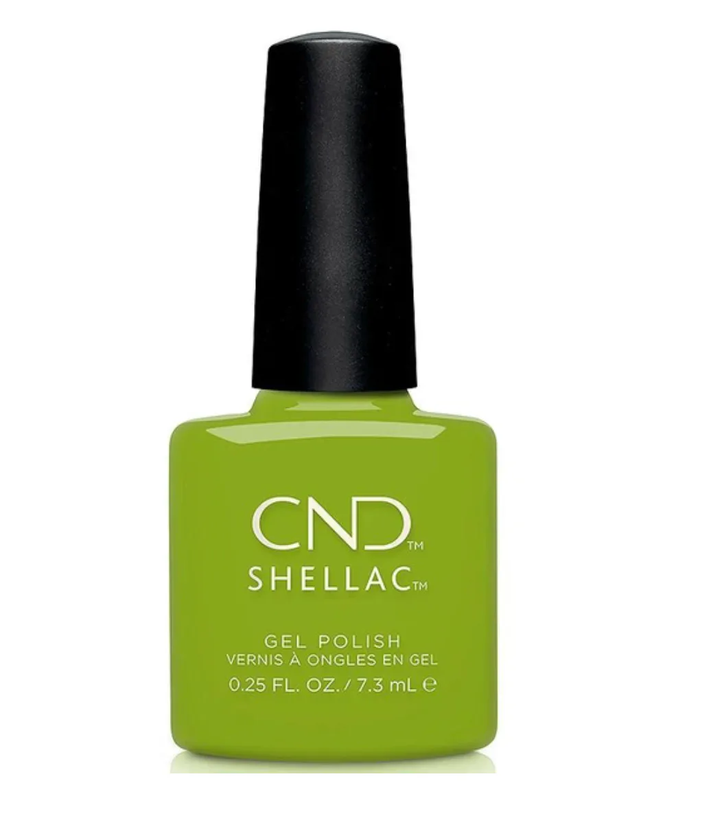 Pea Soup Nails Are The Nail Polish Trend You'll Be Seeing All Summer