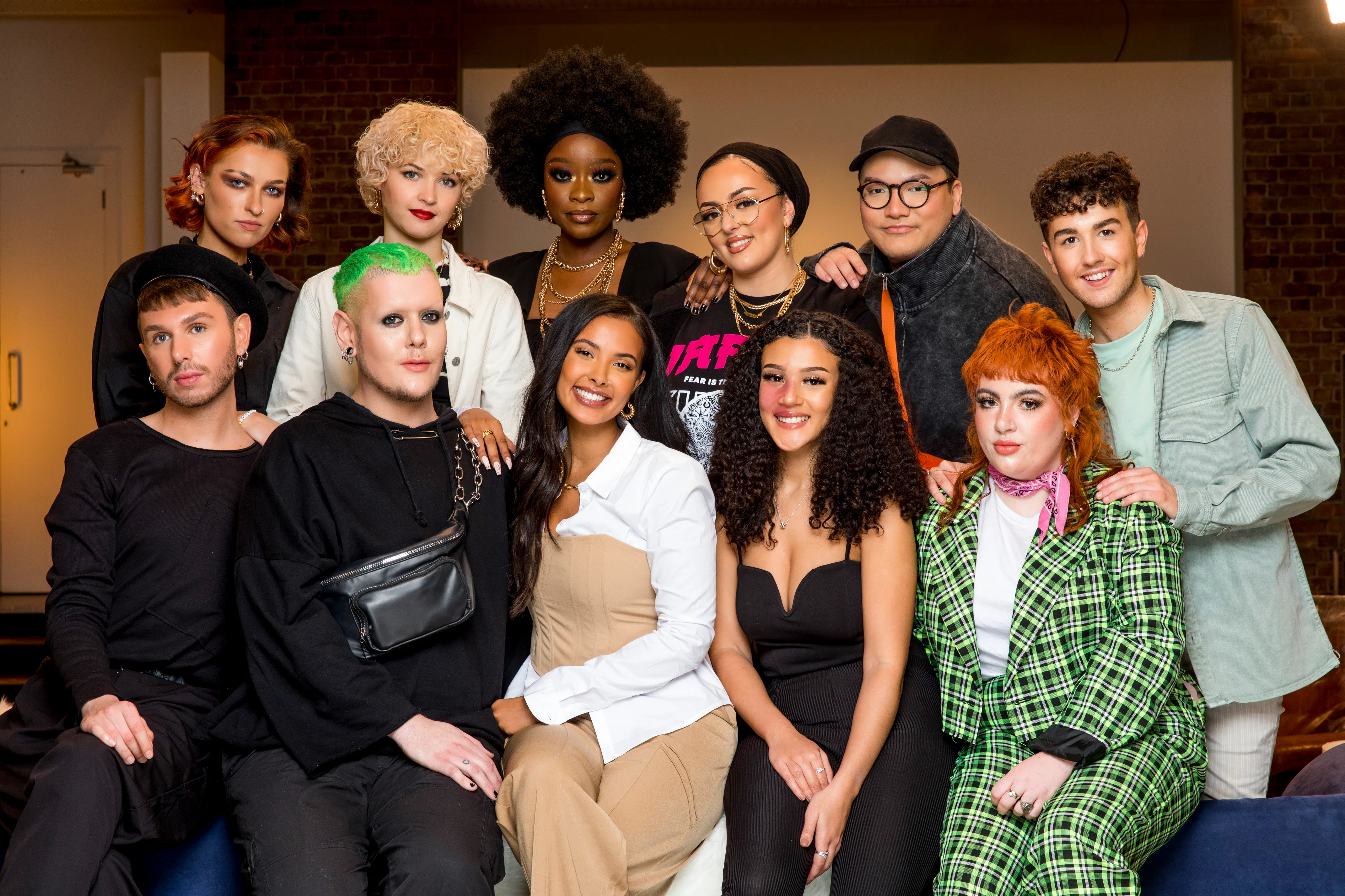 What's The Prize On 'Glow Up'?