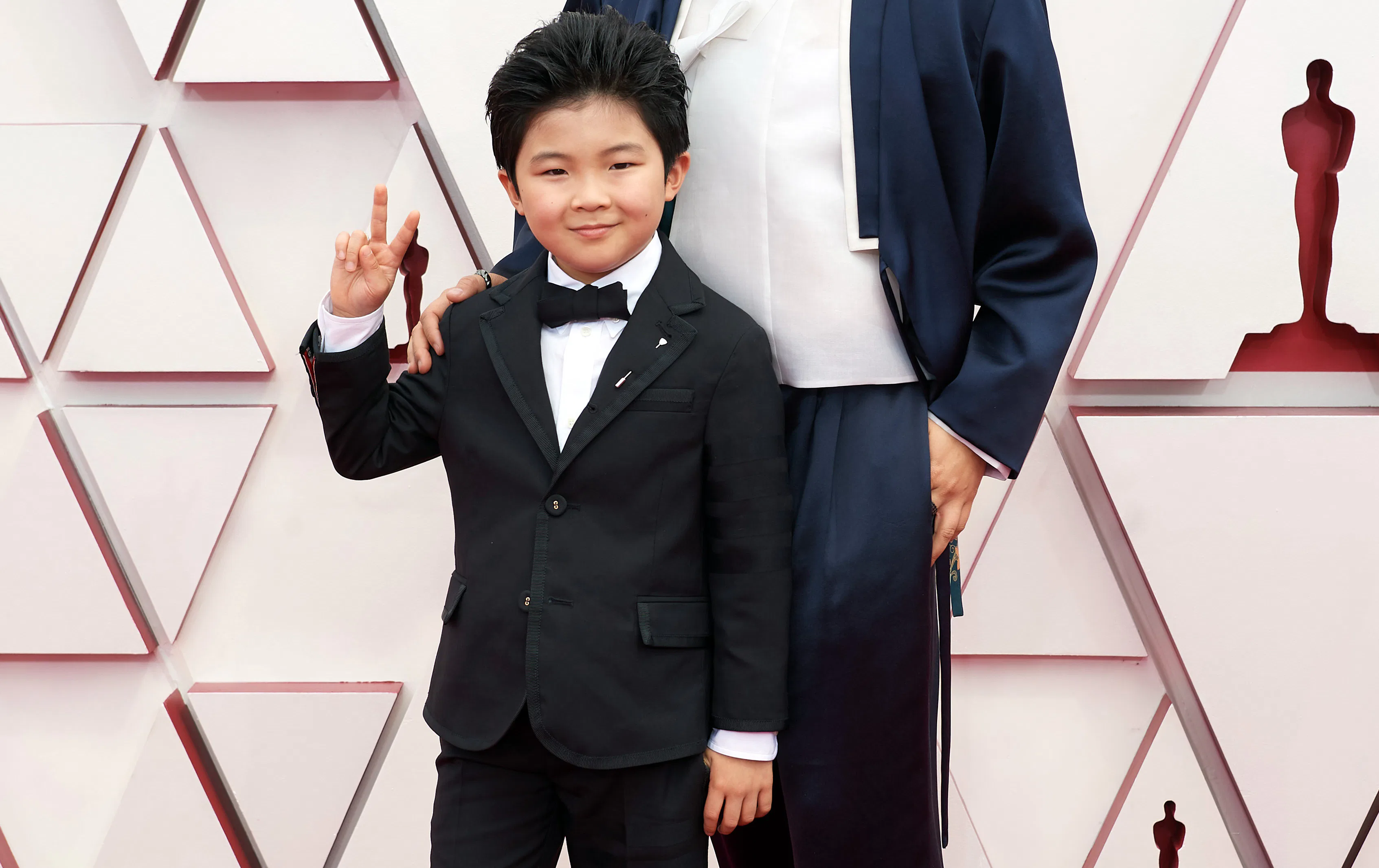 Alan Kim, 9-Year-Old 'Minari' Star, Stole the Oscars Red Carpet