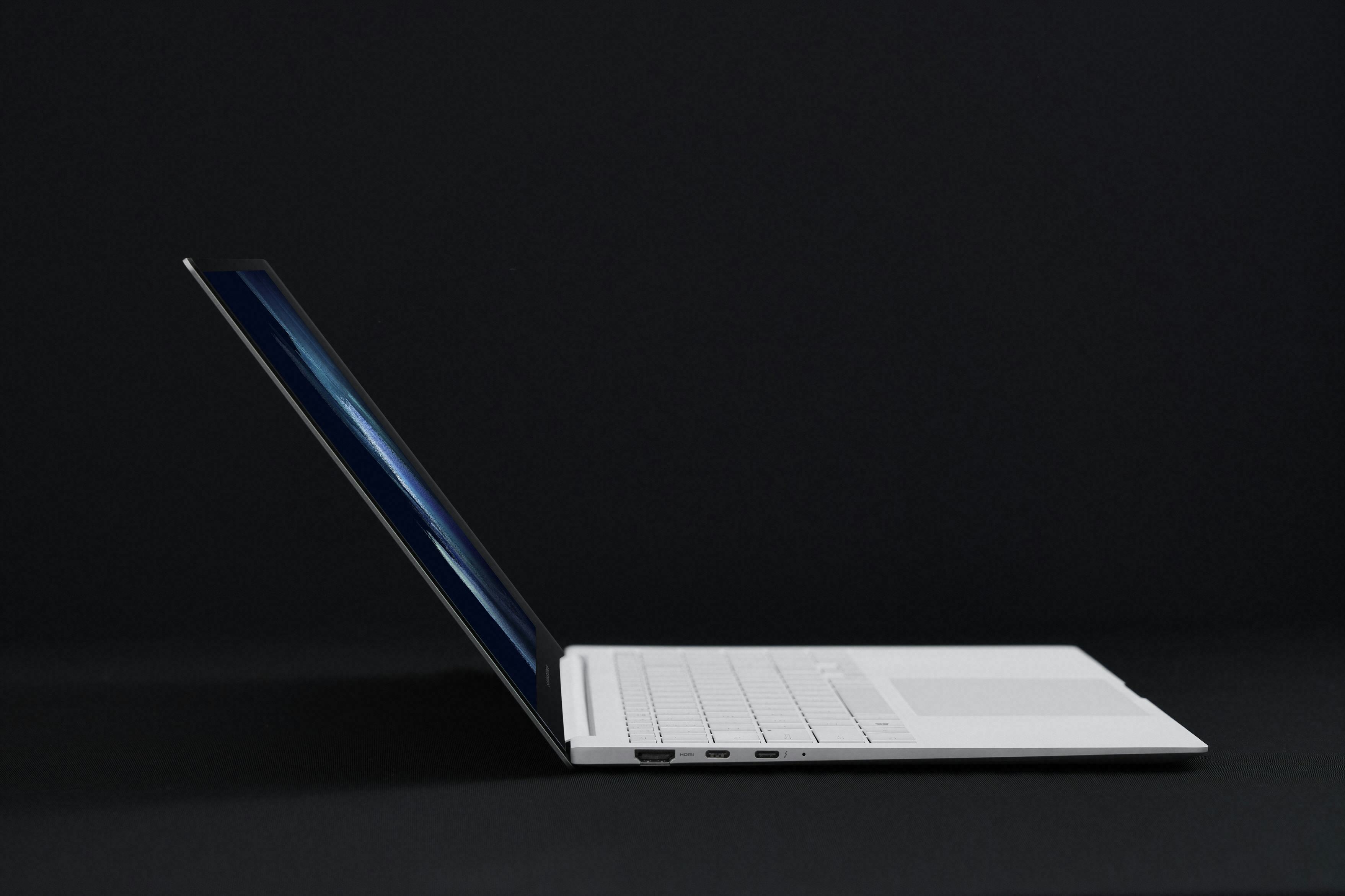 Samsung’s 15-inch Galaxy Book Pro 360 laptop weighs only 3 pounds