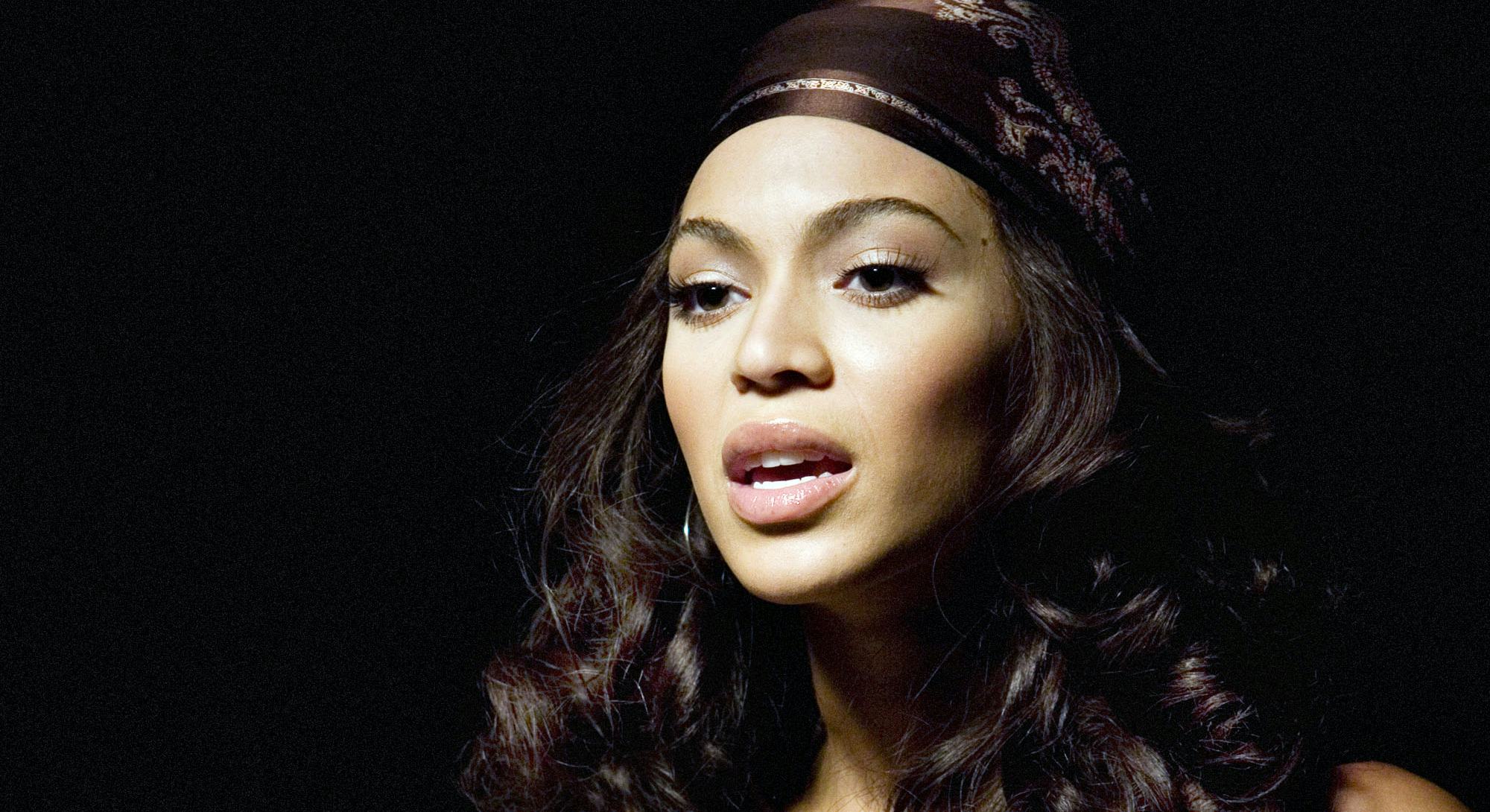 Beyonces Best Fashion Moments In Dreamgirls