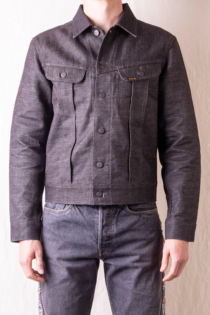 These swaggy denim jackets are amazing for spring