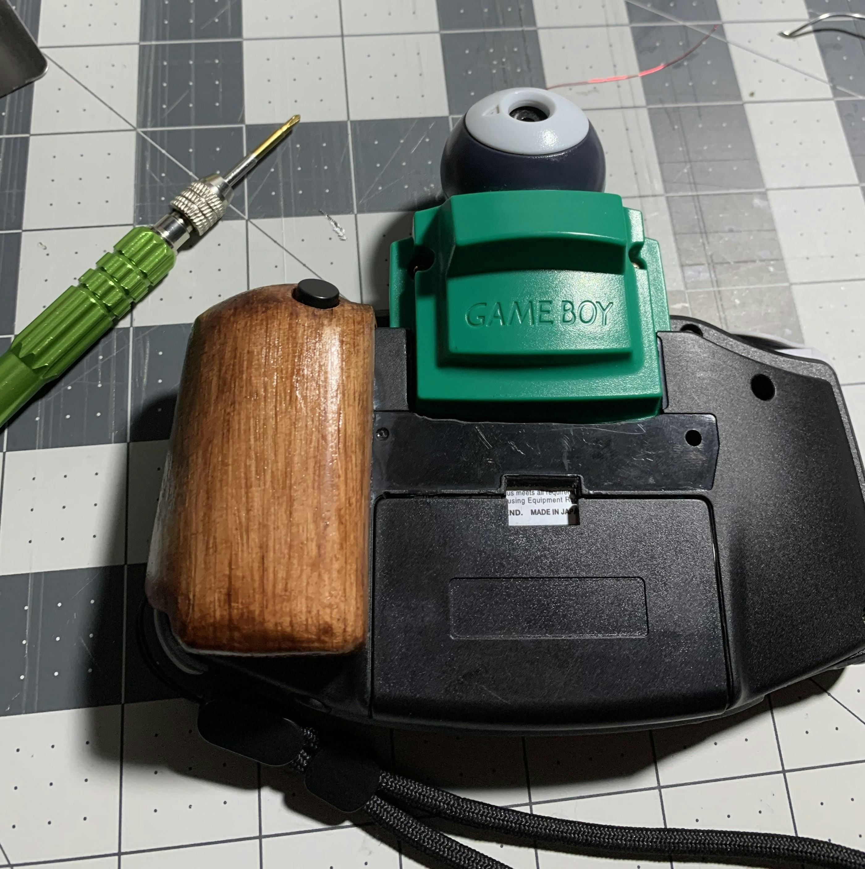 Review: The Game Boy Camera is a beautiful, twisted throwback