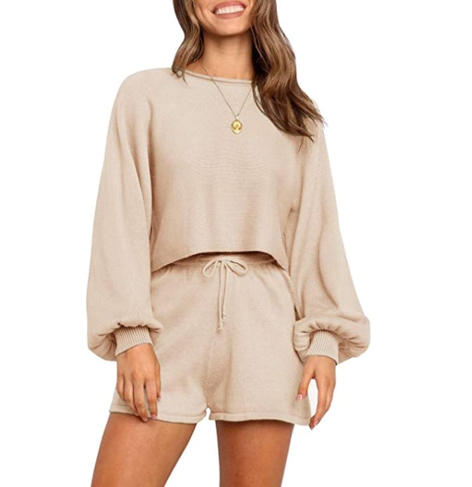 44 Lazy Outfits That Actually Look Super Hot