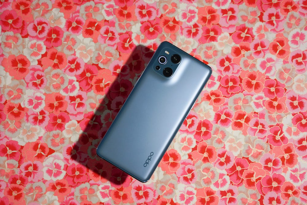 Oppo Find X3 Pro review: This phone's microscope camera is unlike ...