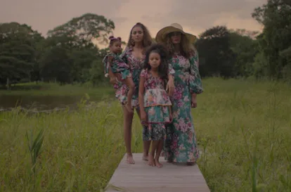 17 Pics Of Beyonce's Kids Blue Ivy, Rumi, & Sir That'll Make You Say Aww