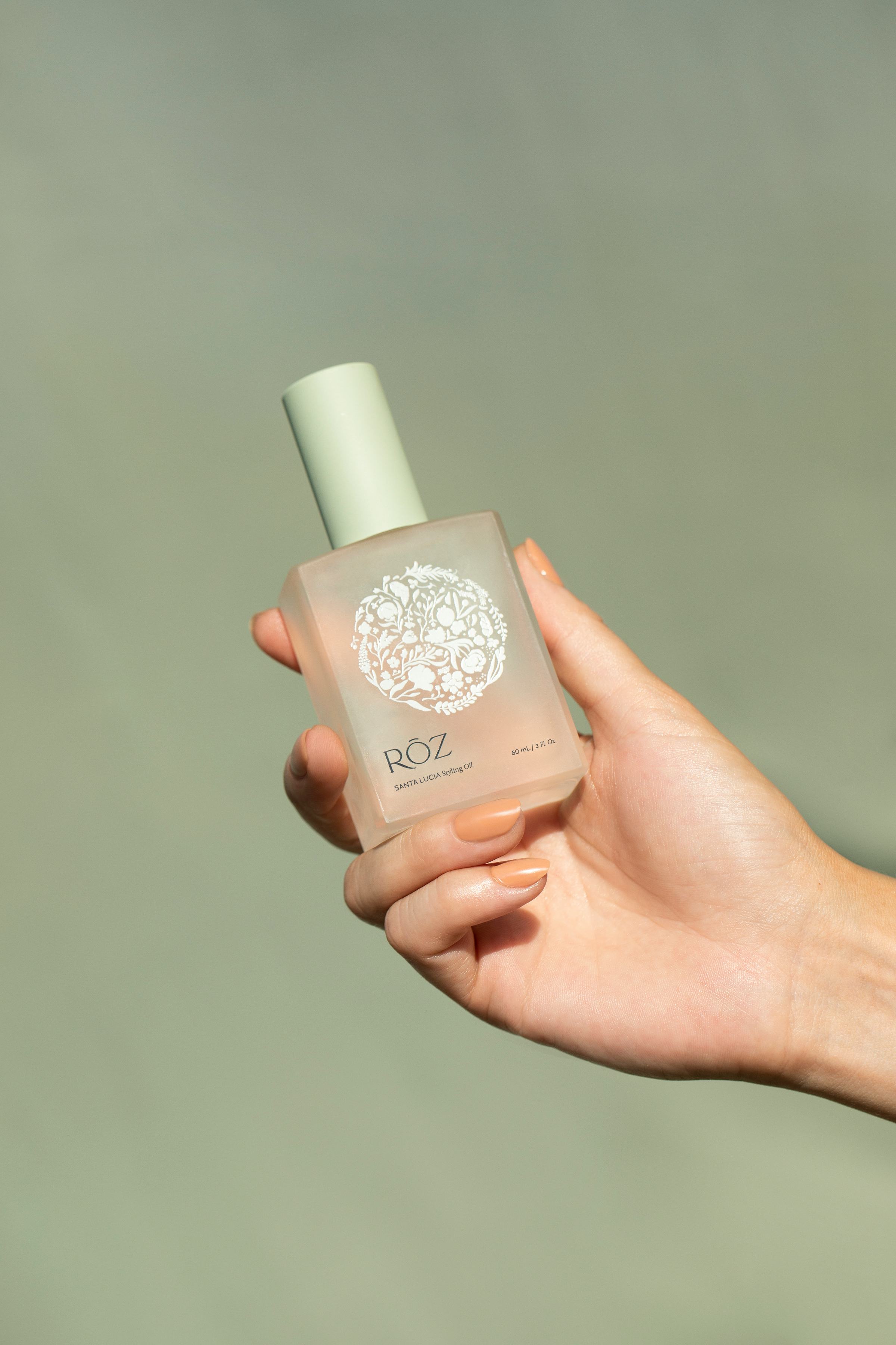 RÔZ By Celebrity Hairstylist Mara Roszak Begins With A Buildable Hair Oil