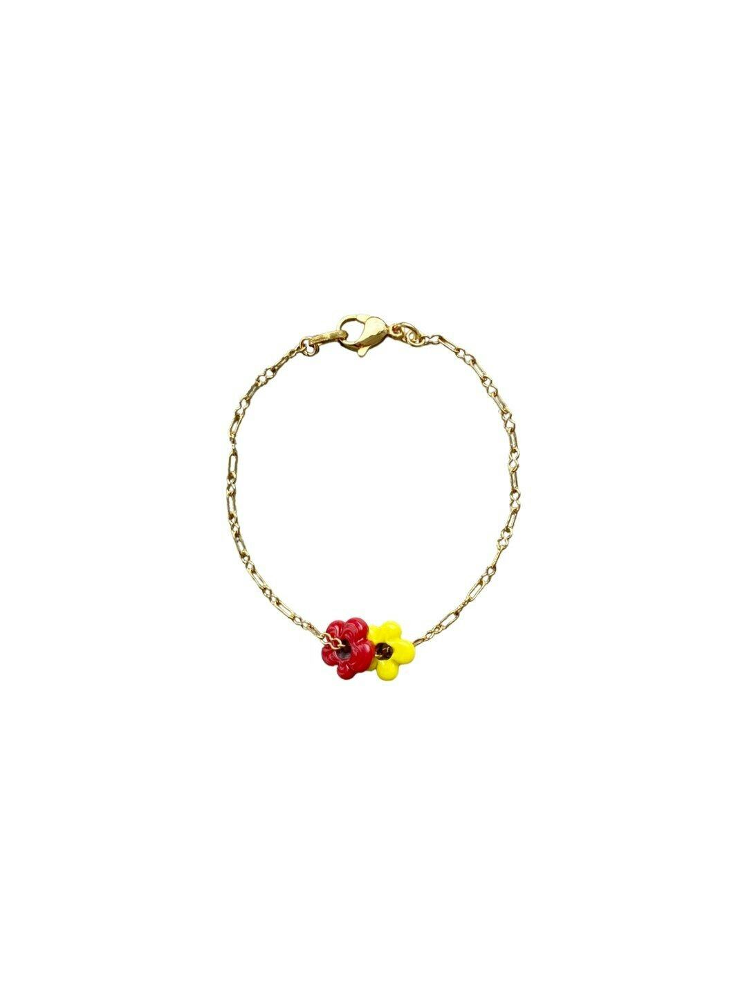 Cute Anklets To Wear This Summer From Frasier Sterling, Wolf Circus, & More