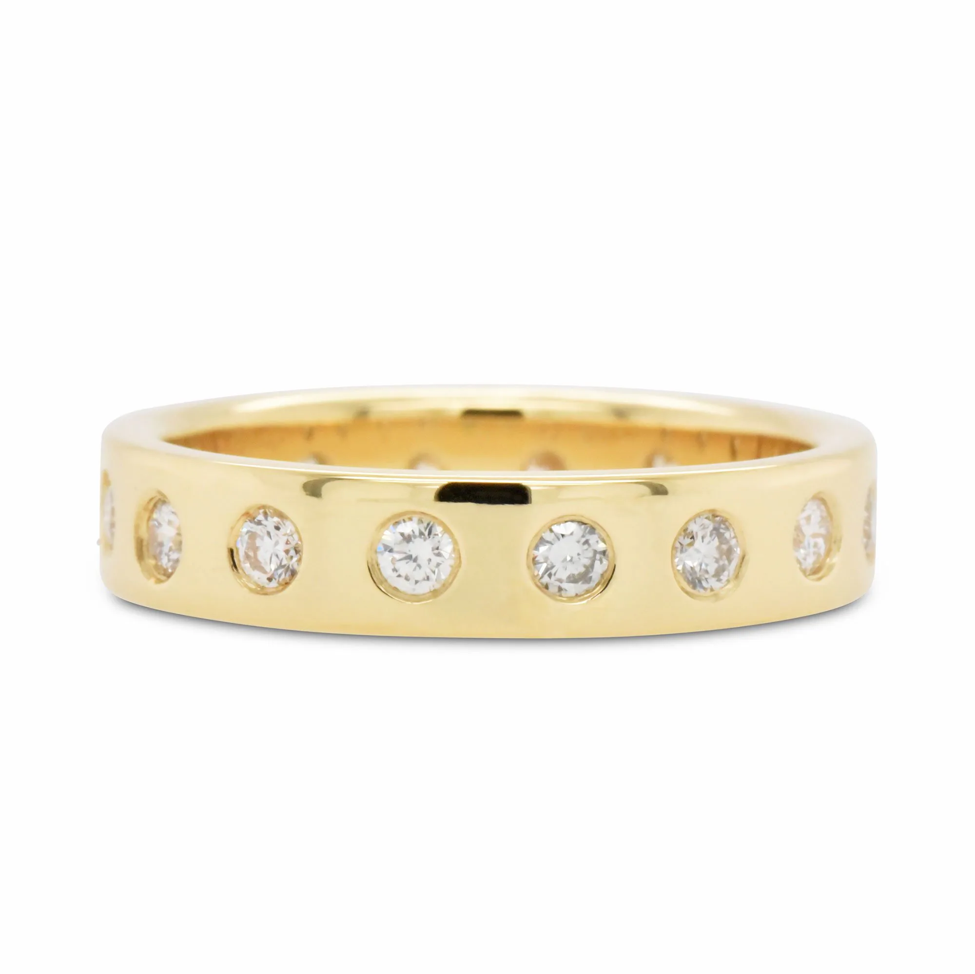 15 Flush Setting Engagement Rings For The Unique Bride