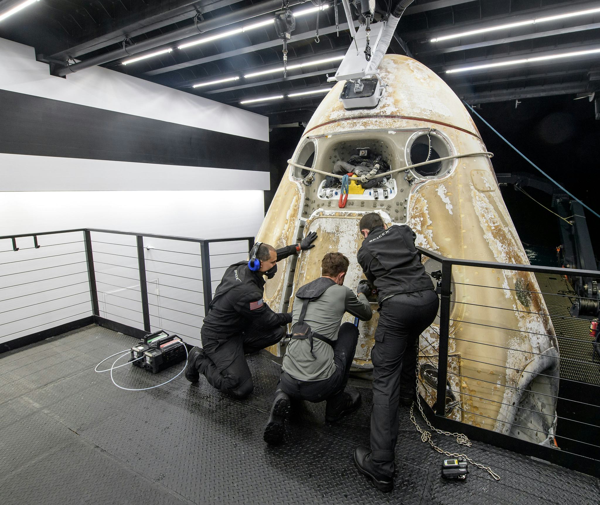 SpaceX splashdown and more: Understand the world through 10 images