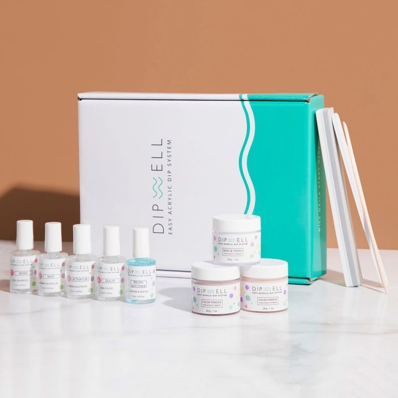 How To Use A Nail Dip Powder Kit At Home, According To Pros