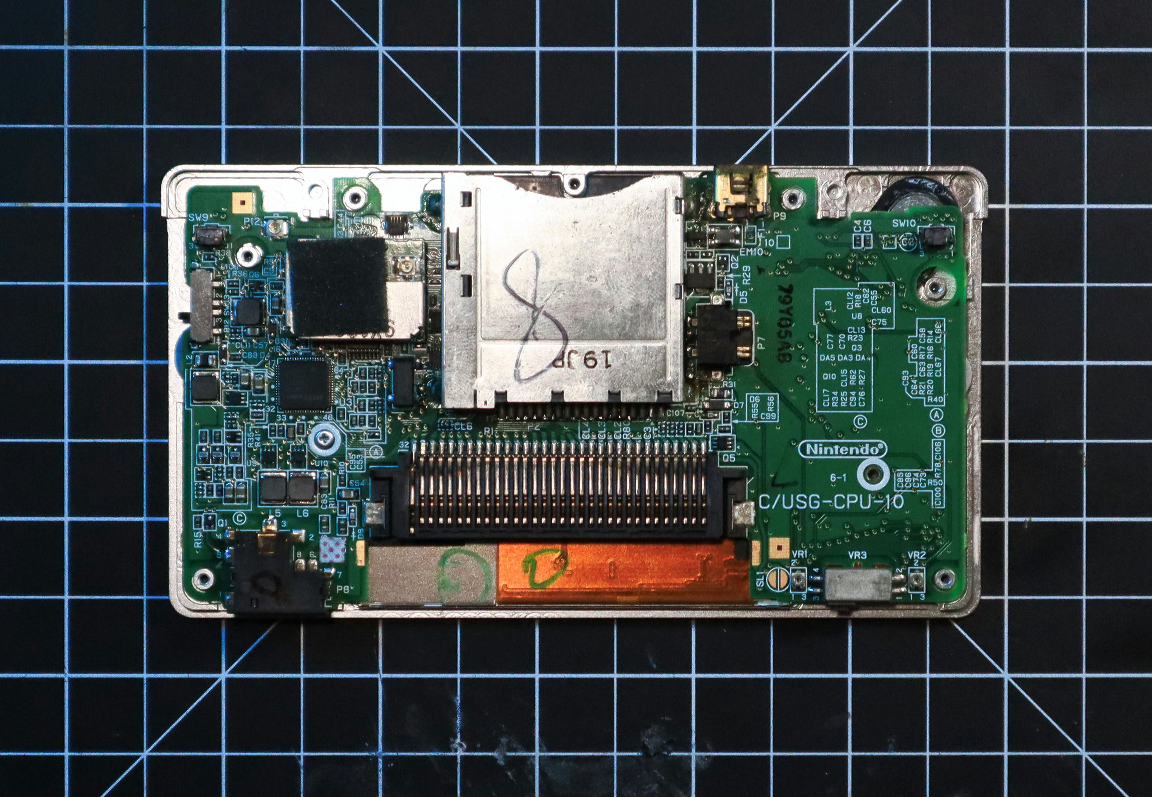 How I built my own Game Boy Micro, the greatest handheld Nintendo never ...