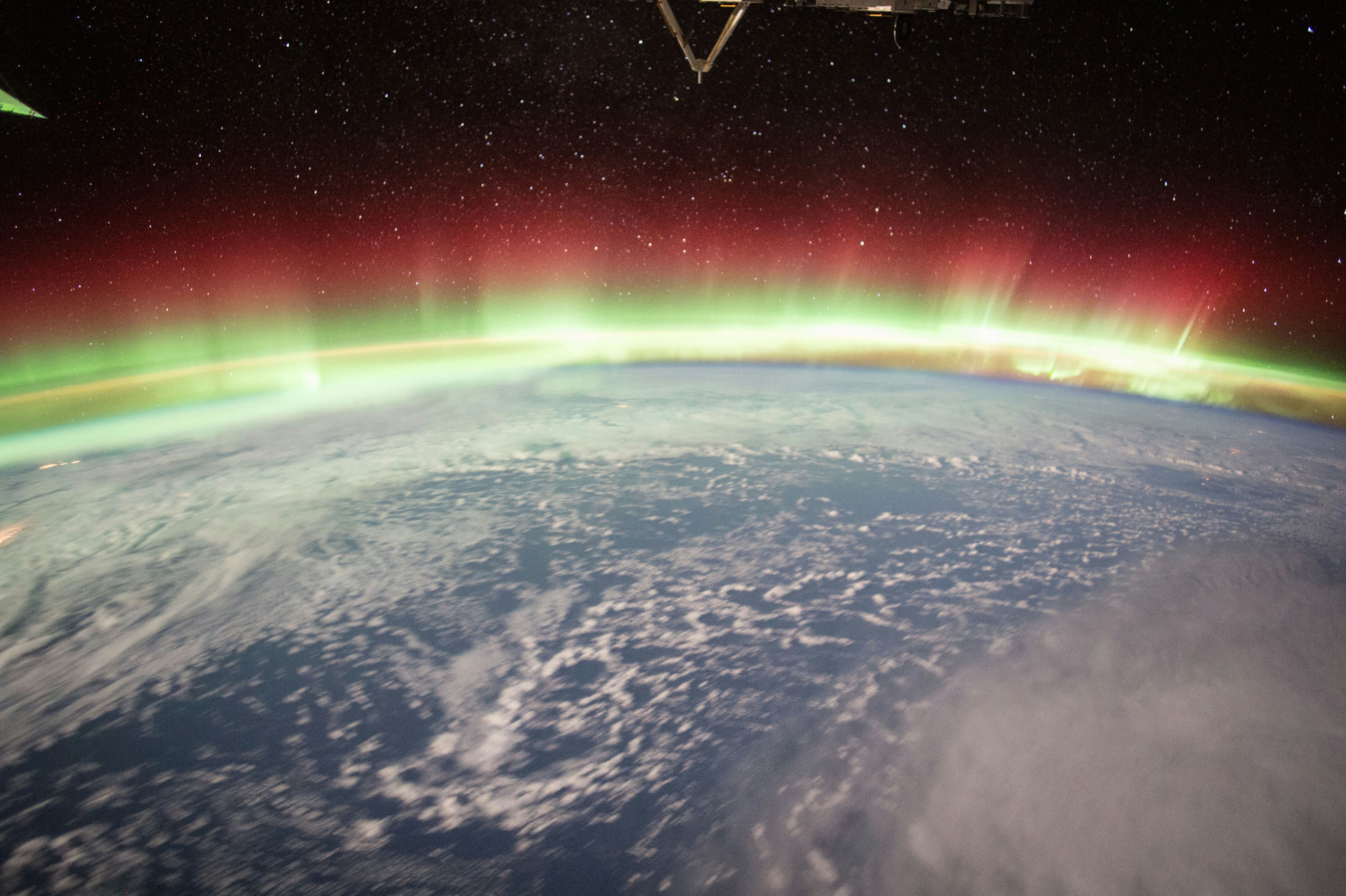 Physicists solved a longstanding mystery of the aurora borealis