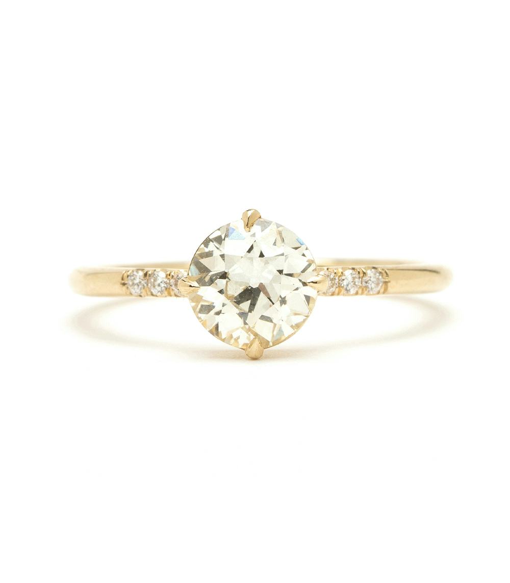 5 Dainty Engagement Ring Trends That Are So Stunning
