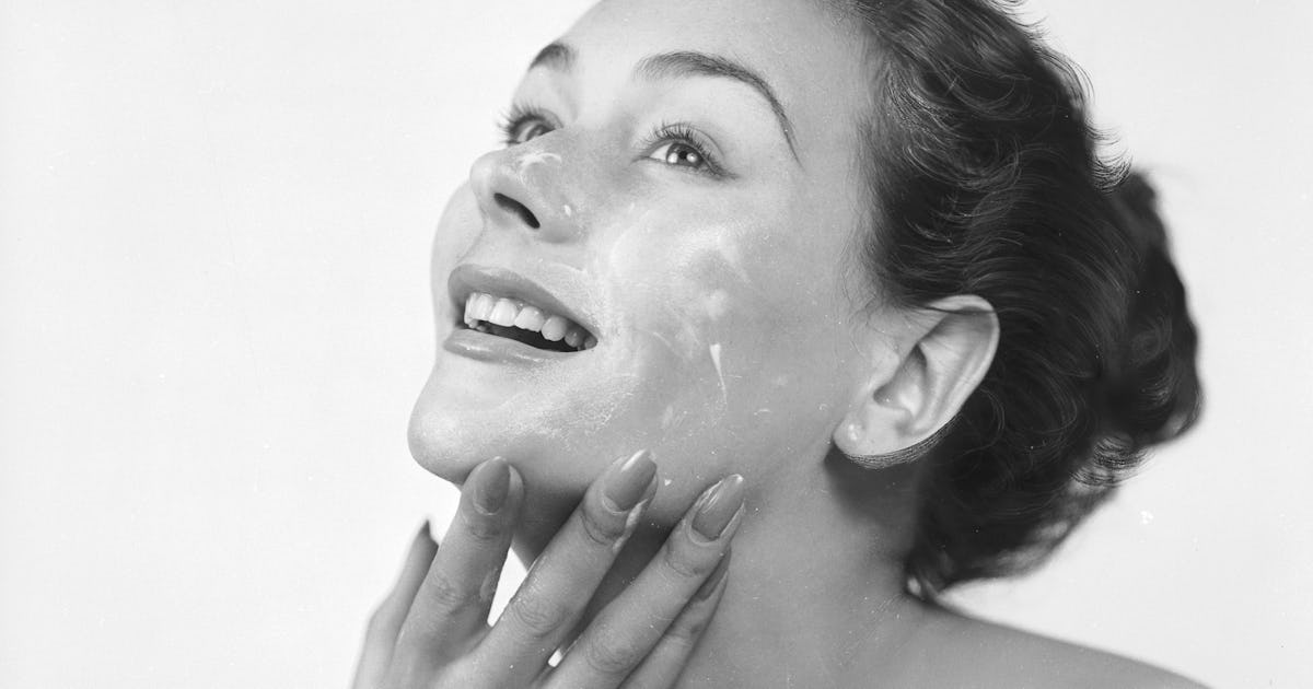 Everything You Need To Know About Using Retinol And Retin A
