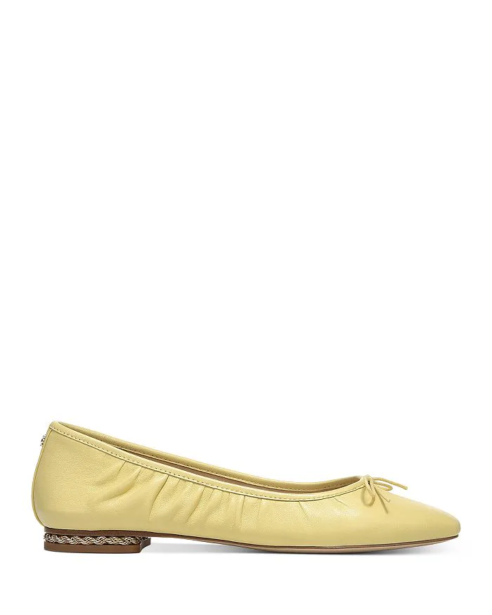 10 Summer Flat Trends Stylish Women Are Living In