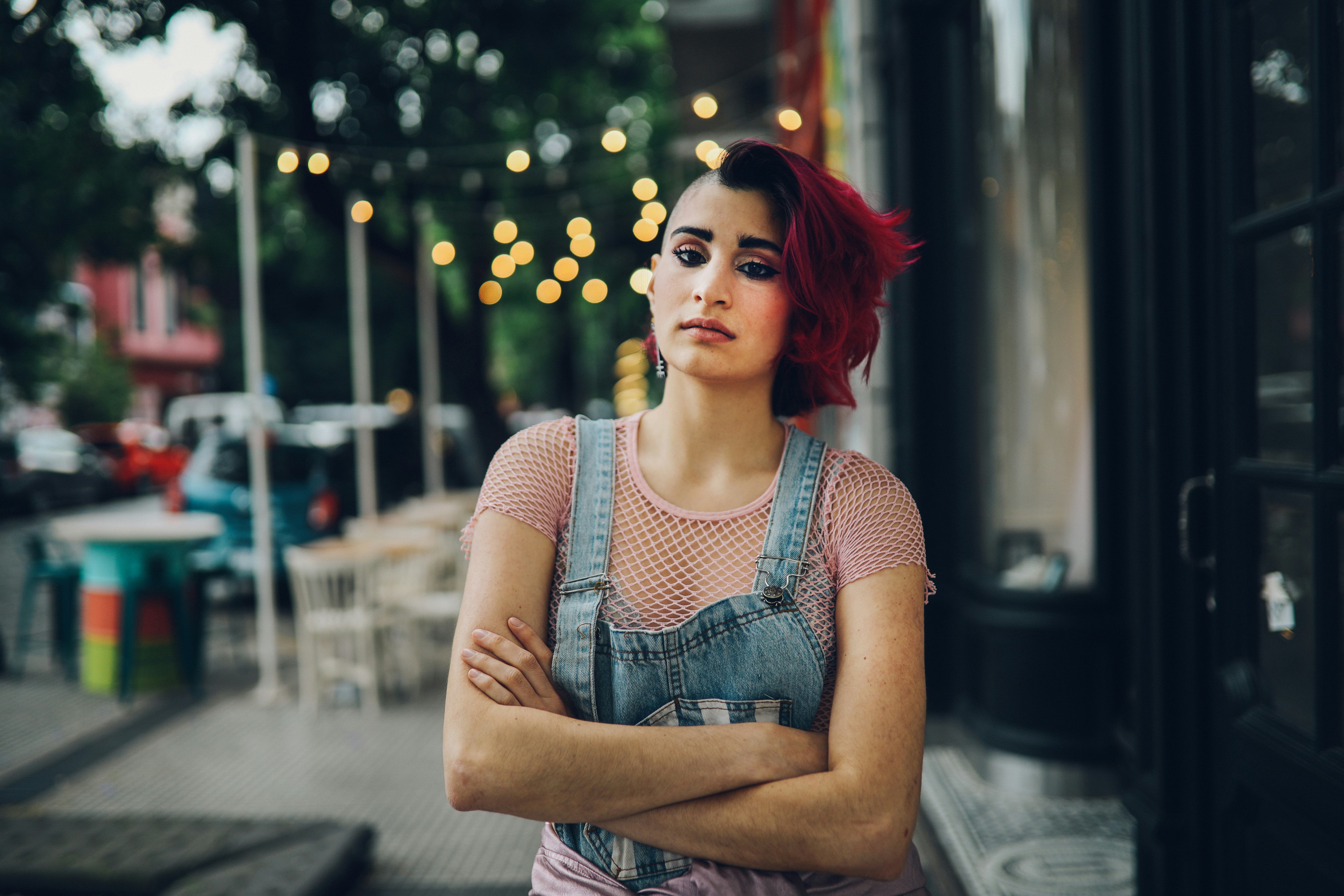 How Cancers Hold Their Own In A Fight With All The Other Zodiac Signs